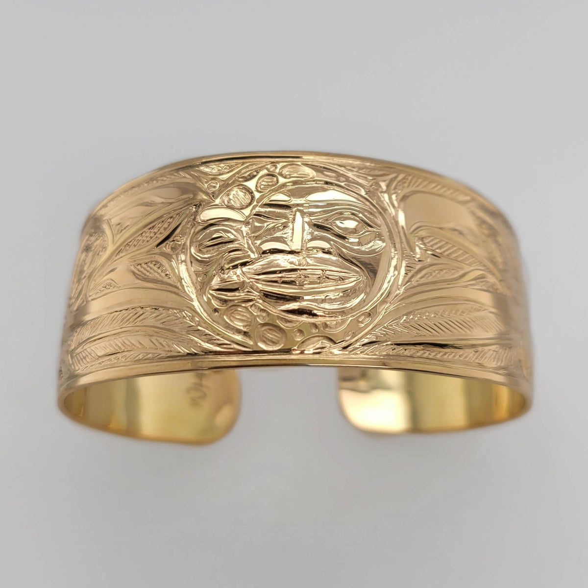 Moon Embracing the Sun Gold Bracelet by Tsimshian artist Bill Helin ...