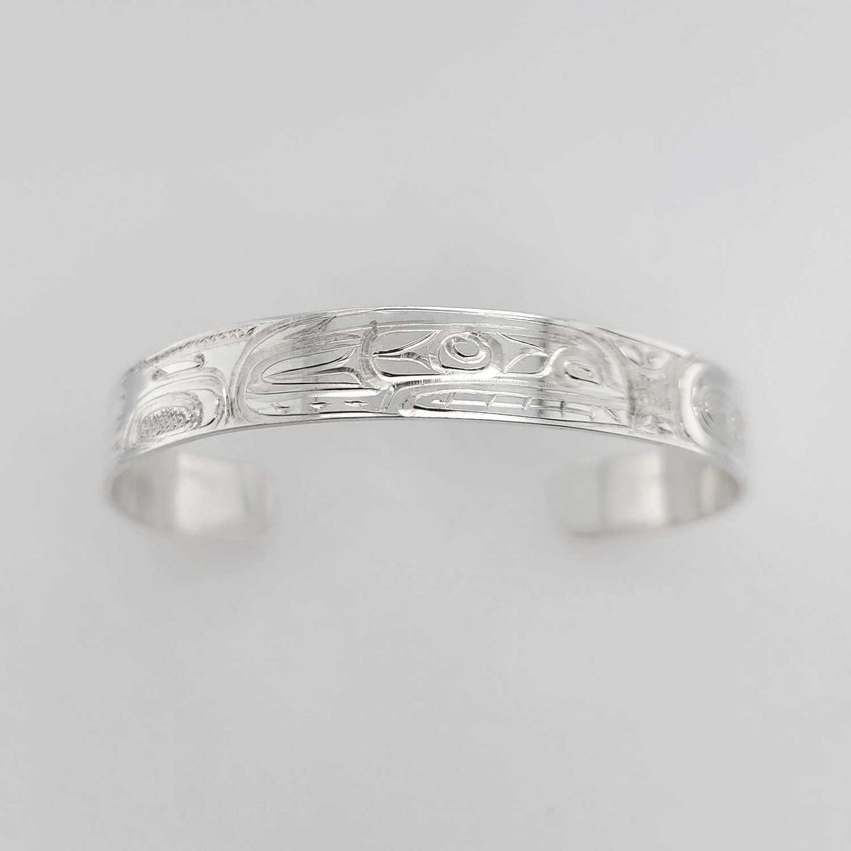 Silver Orca Bracelet by Don Wadhams, Kwakwaka'wakw – Spirits of the ...